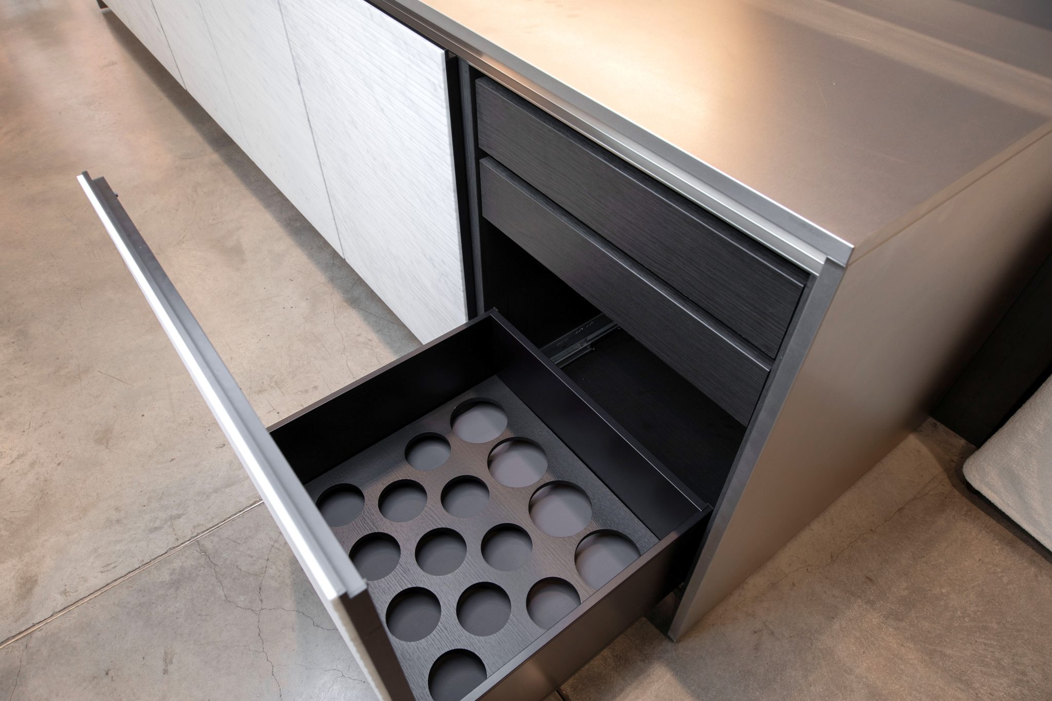 Ex Display Boffi Xila and Upper Kitchen With Worktops and Appliances ...