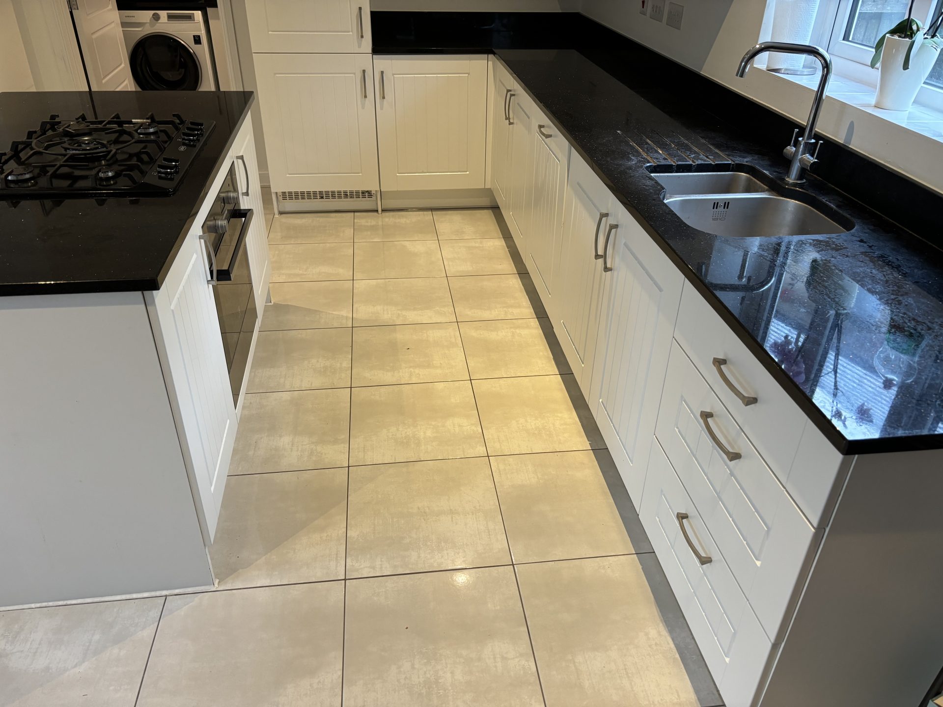 Howdens Kitchen With Island, Utility Room, Worktops and Appliances ...