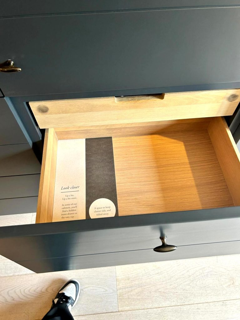 Ex Display Neptune Limehouse Kitchen with Island and Worktops - The ...