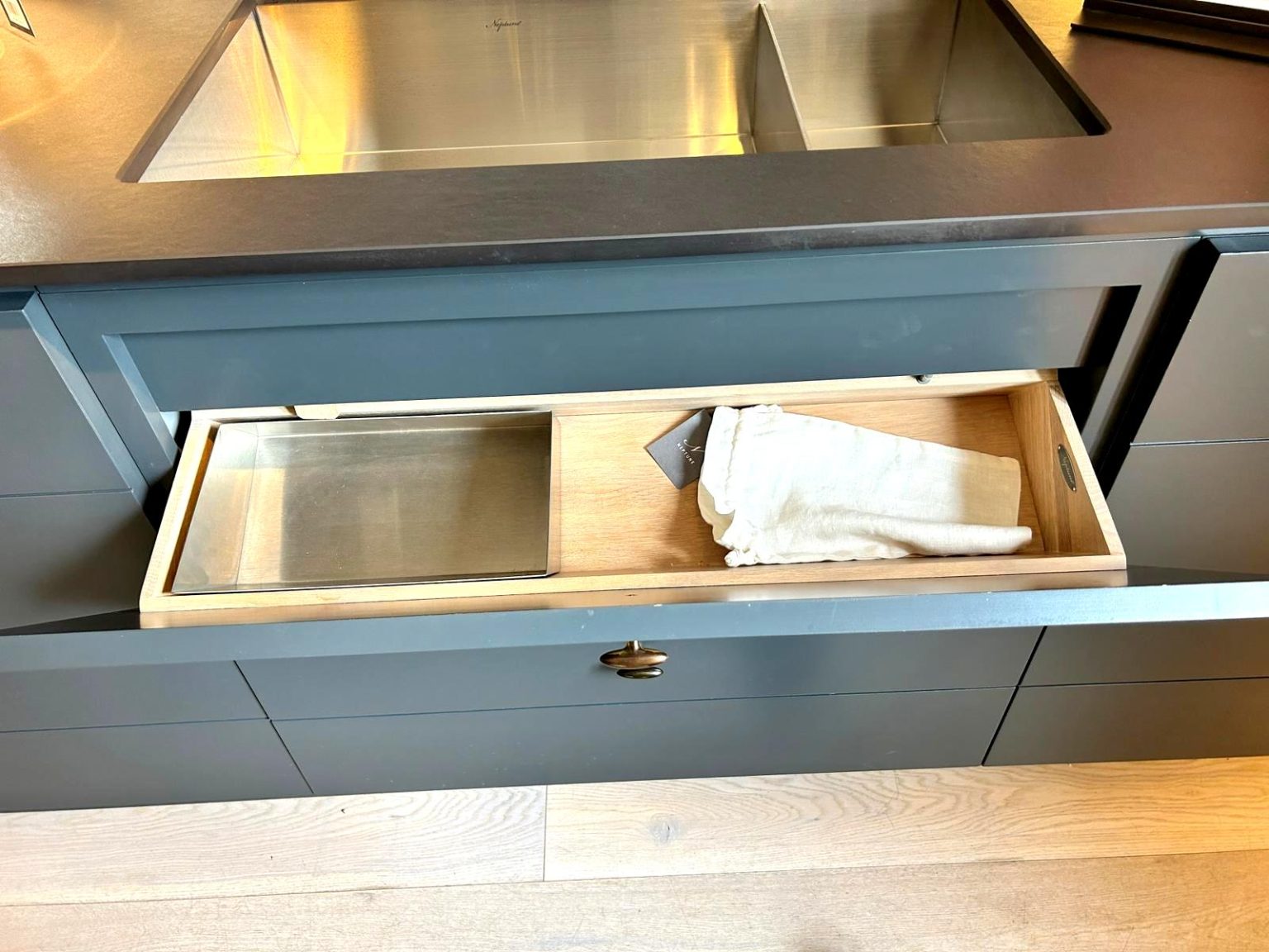 Ex Display Neptune Limehouse Kitchen with Island and Worktops - The ...