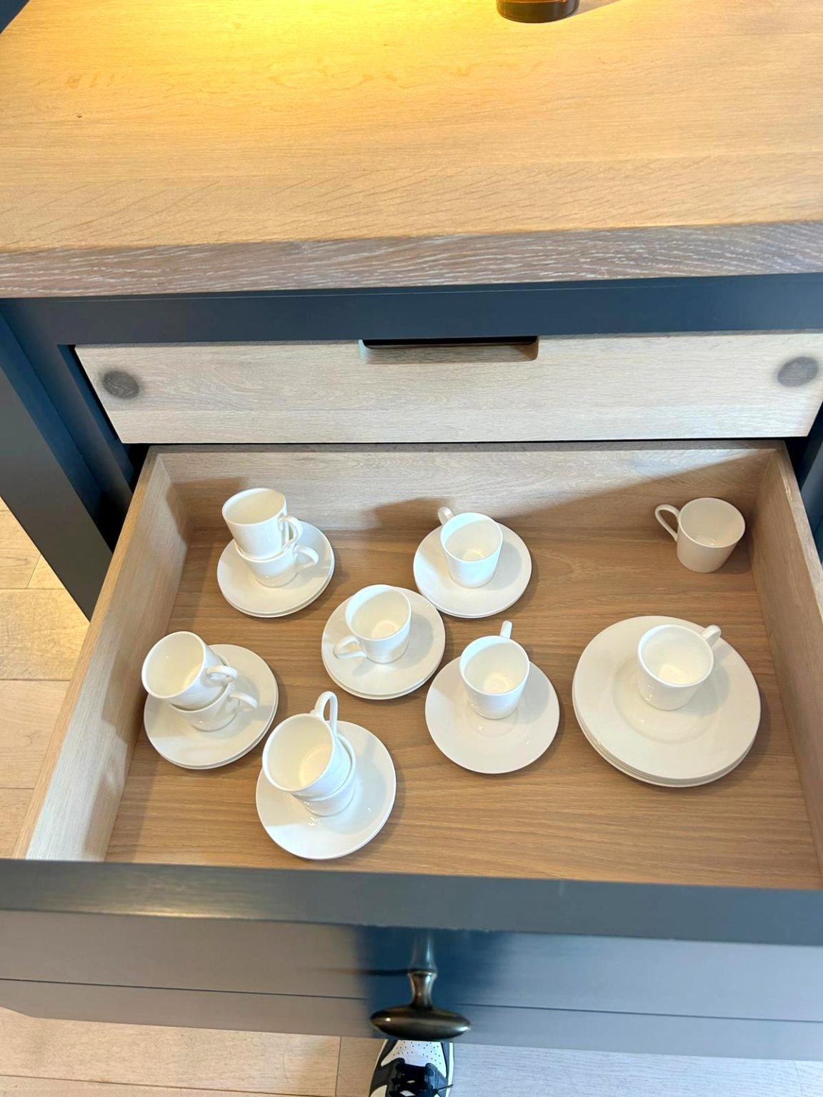 Ex Display Neptune Limehouse Kitchen with Island and Worktops - The ...