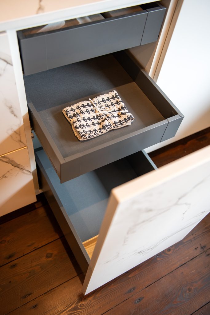 Ex display Alno Kitchen | The Used Kitchen Company