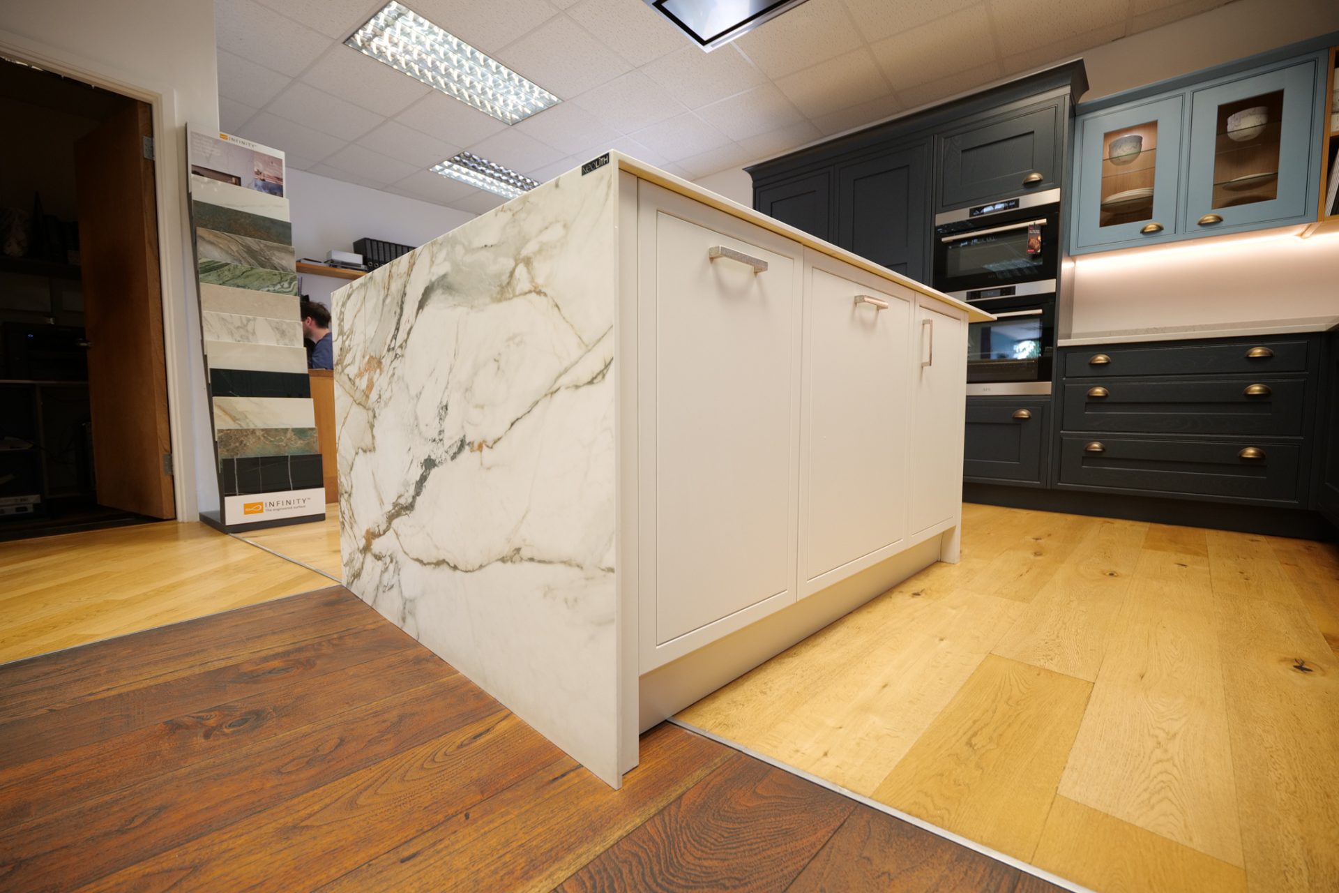 The Used Kitchen Company ] Ex Display Island