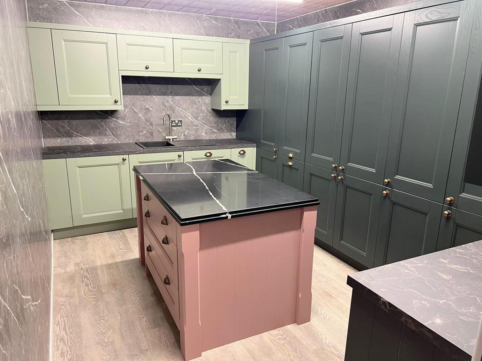 Ex-Display Kitchens | Cheap Kitchens | The Used Kitchen Company