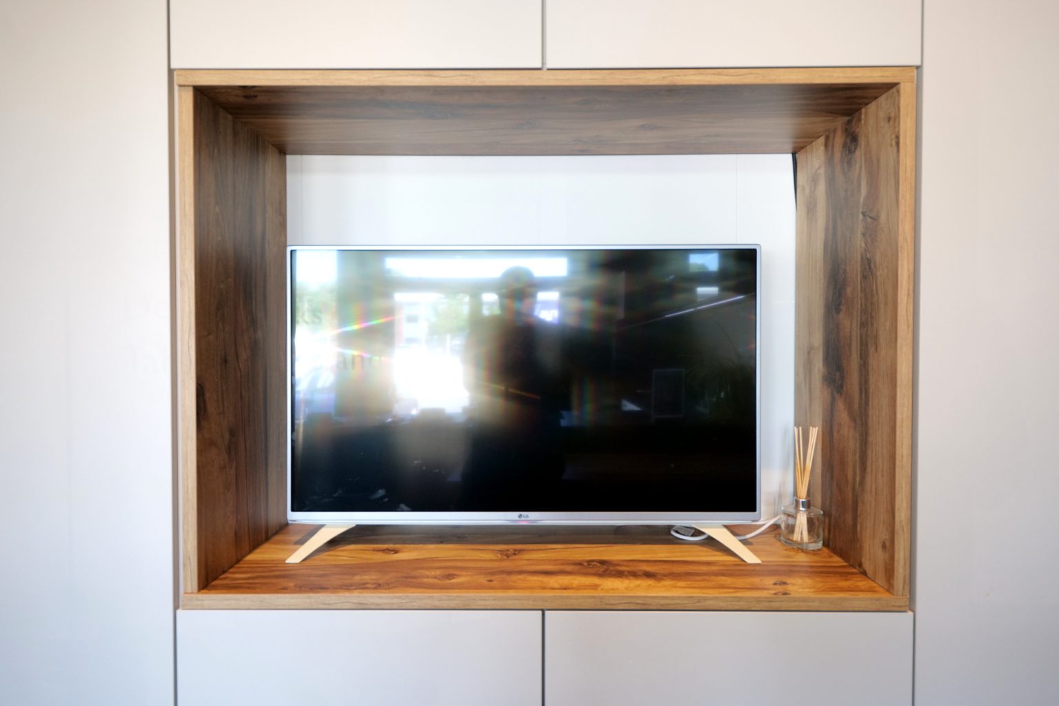 Ex Display Schmidt TV Unit - The Used Kitchen Company