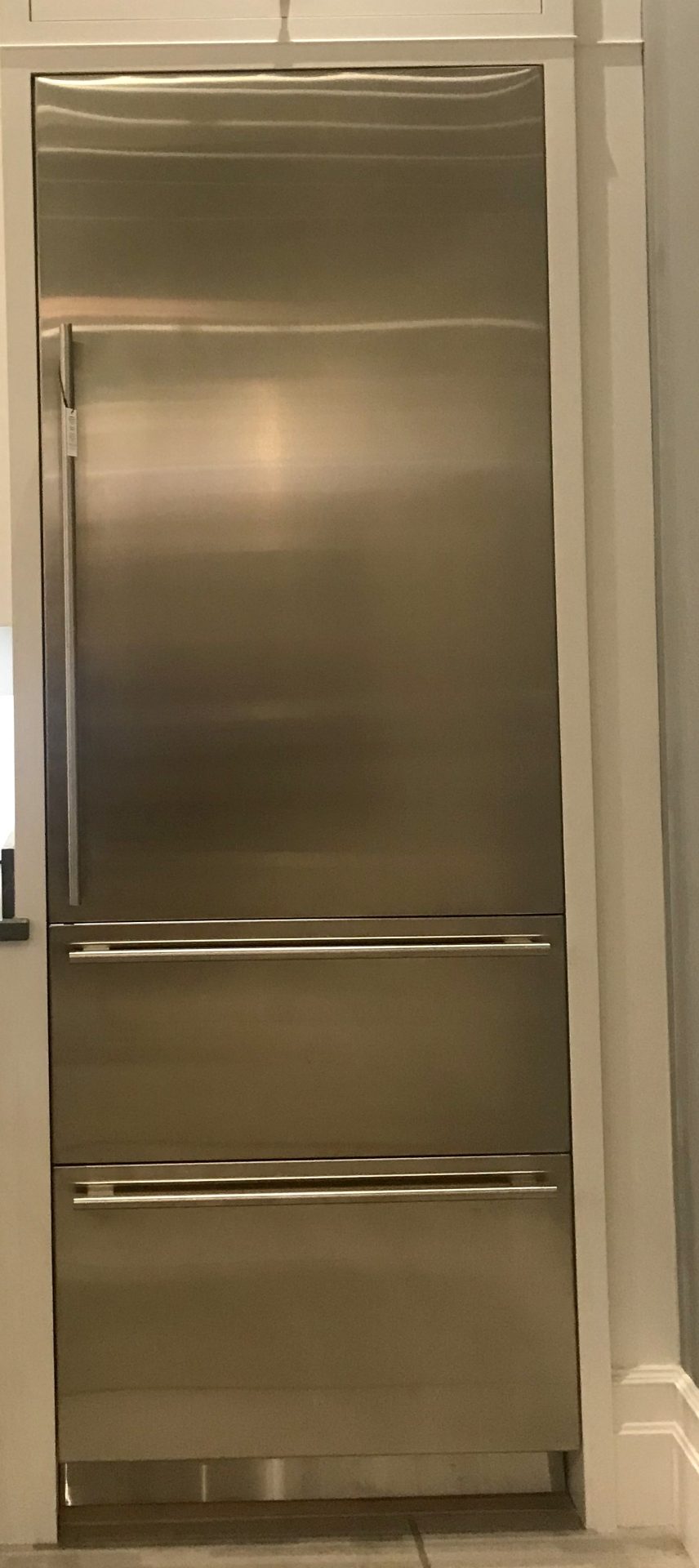 Ex Display Sub Zero Fridge Freezer - The Used Kitchen Company