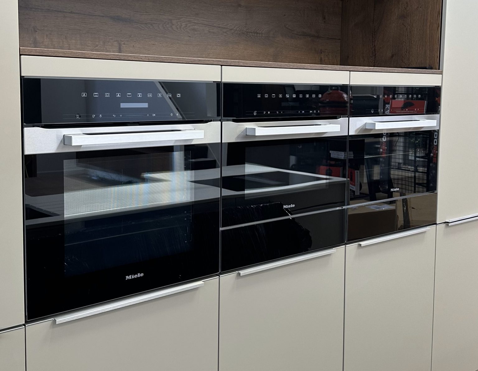 Brand New and Ex Display Appliances incl. Wolf, Siemens, Neff and ...