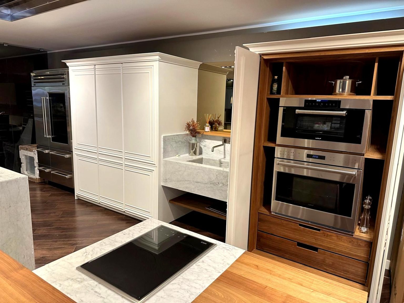 Ex Display Aster Cucine Kitchen with Island, Worktops and Wolf ...