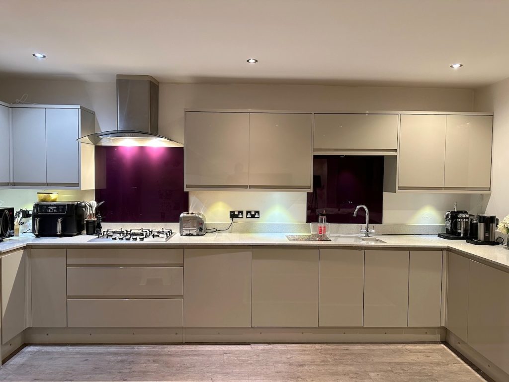 Howdens Kitchen With Quartz Worktops, Breakfast Bar and Some Appliances ...