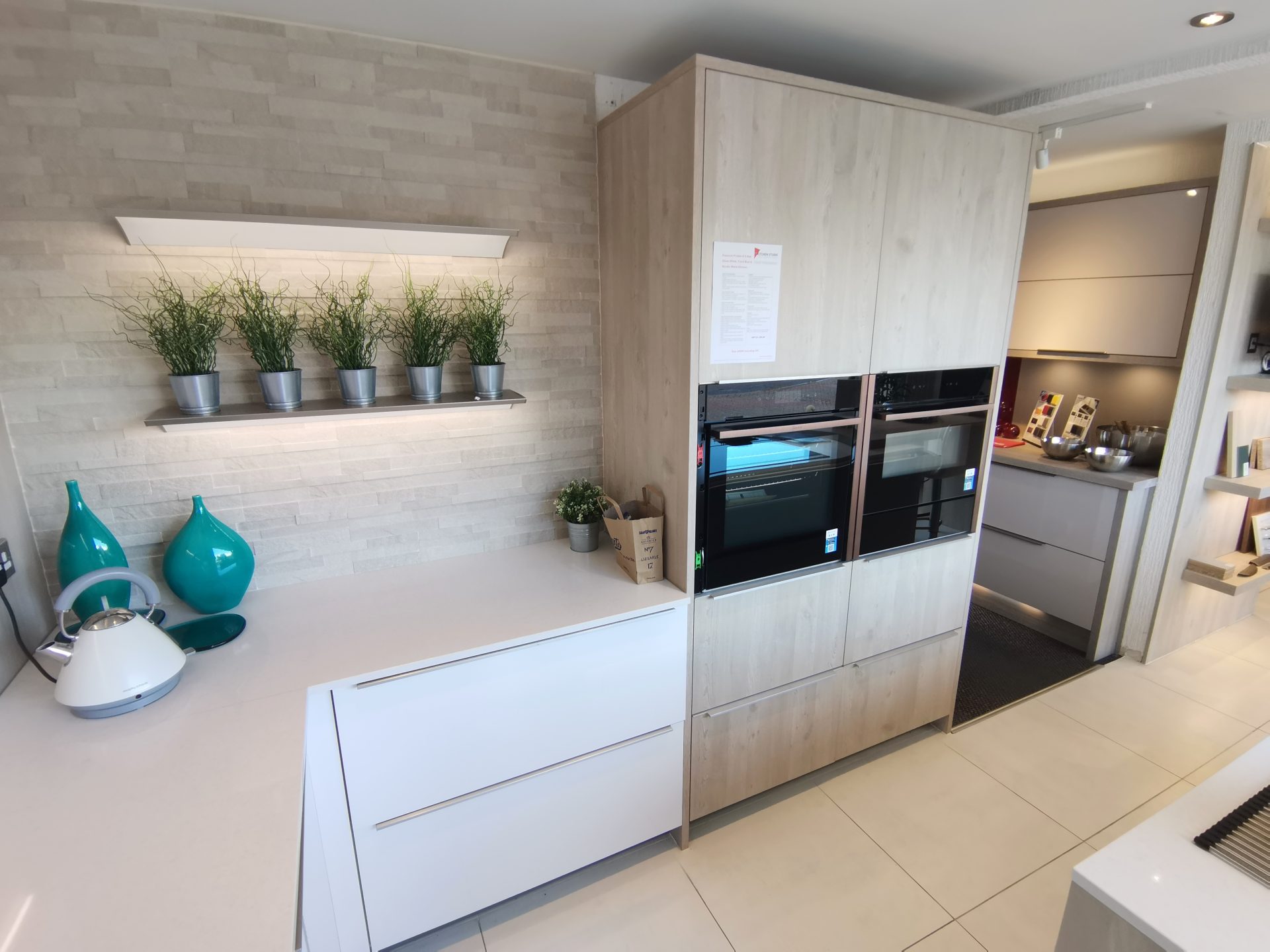 Ex Display Pronorm Proline/X-line Kitchen With Island, Worktops and ...