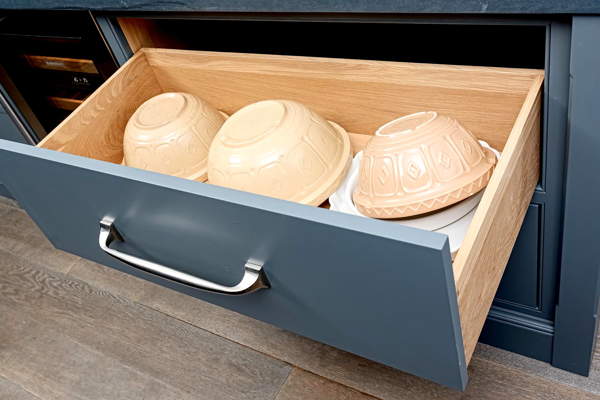 Ex Display Bespoke Painted Inframe Kitchen with Island, Worktops and ...