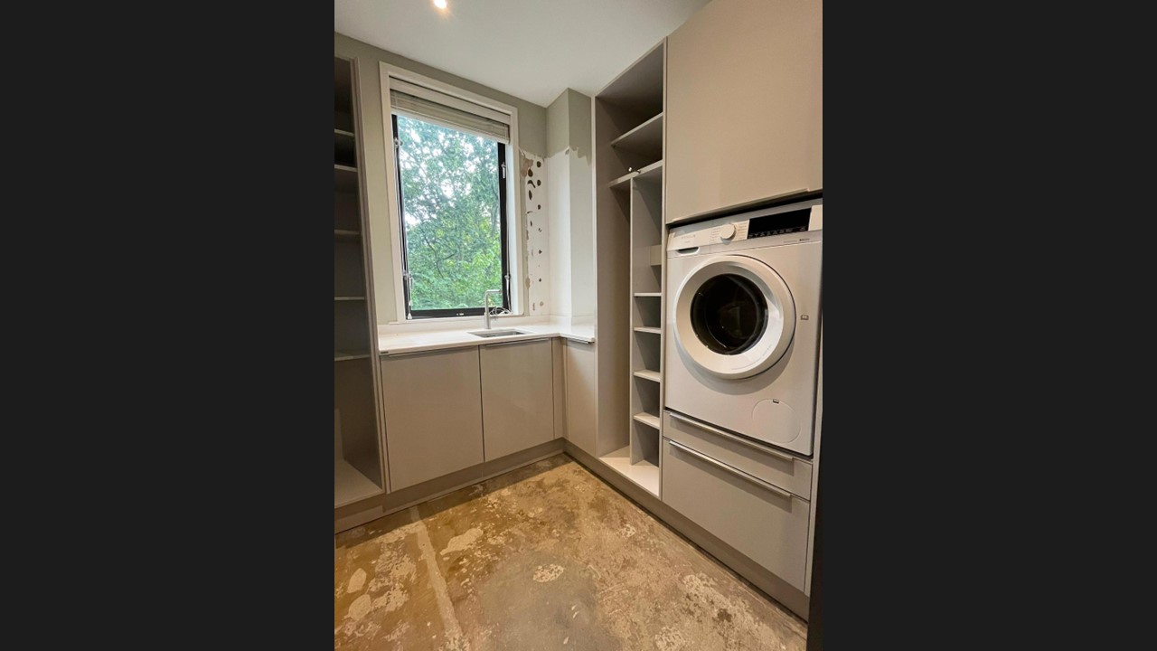 Ex Display Leicht Utility Room - The Used Kitchen Company