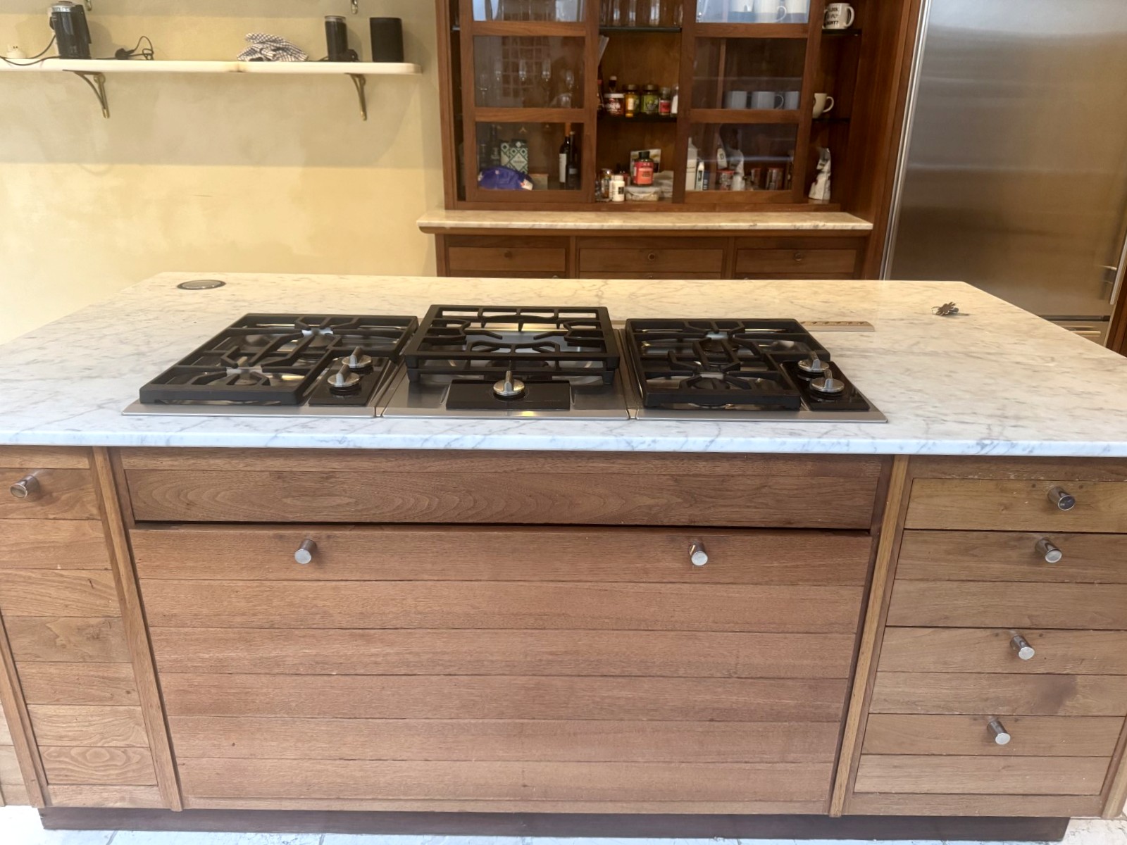 Smallbone Kitchen with Island, Wolf and Sub Zero Appliances - Used ...