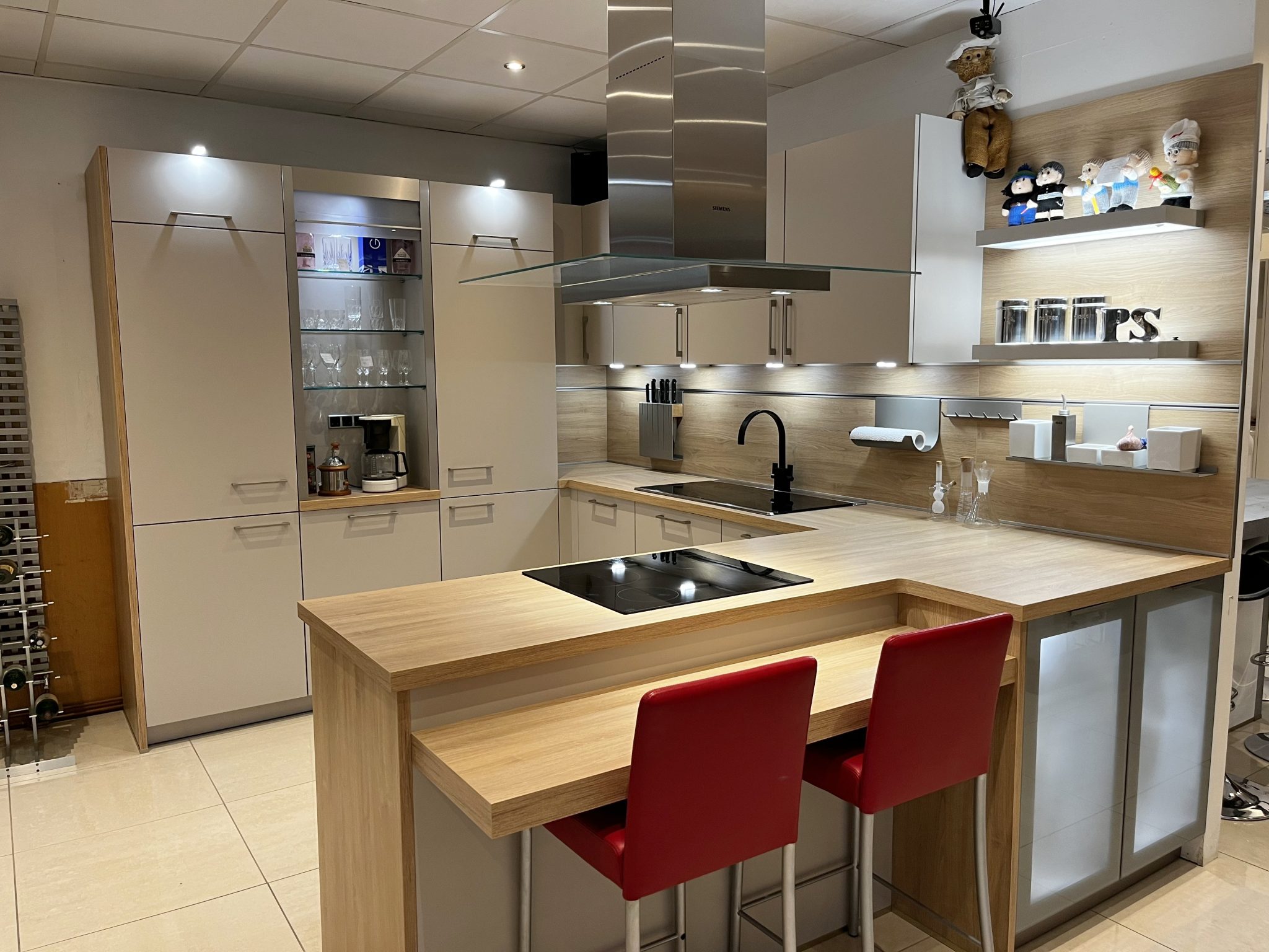Ex-Display & Used Designer Kitchens For Sale | The Used Kitchen Company