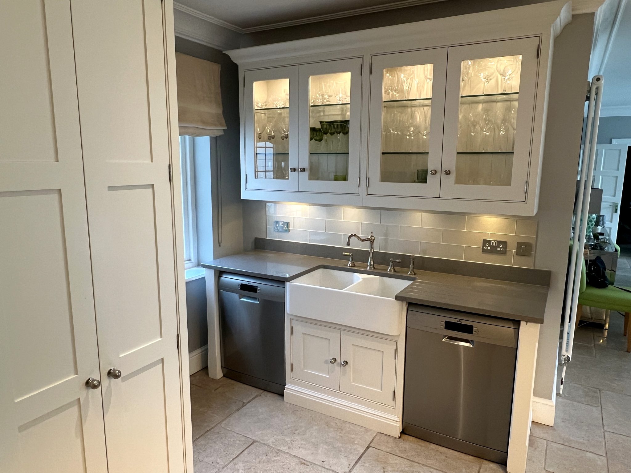 Large Tom Howley Kitchen With Island, Worktops and Appliances - Used ...