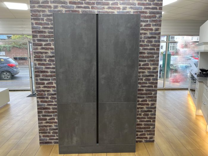 Ex Display Hacker Comet Kitchen with Worktops - The Used Kitchen Company