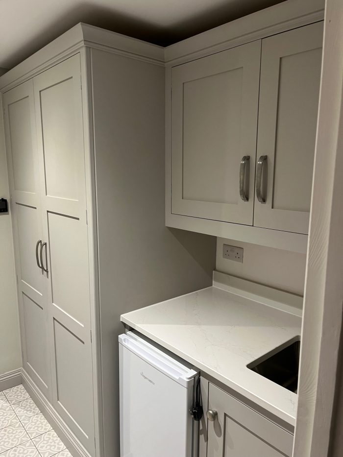 Ex Display Painted Utility Room - The Used Kitchen Company