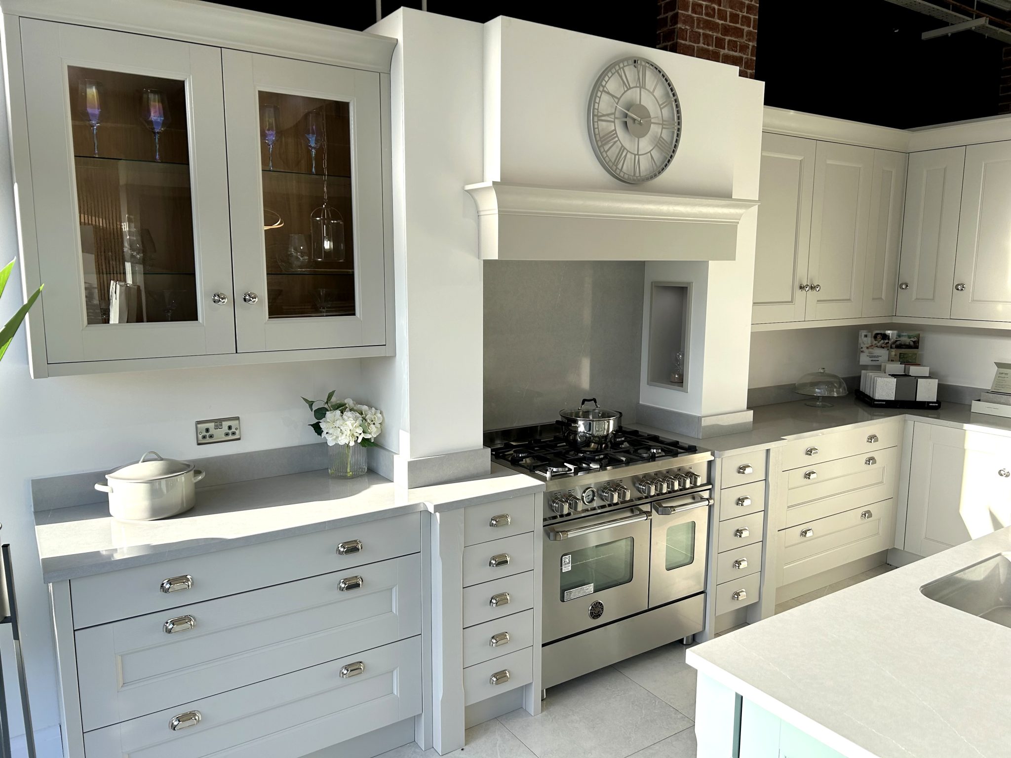 Ex Display Omega Manor House ] The Used Kitchen Company