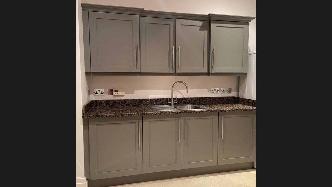 Painted Utility Room With Worktop - USED - The Used Kitchen Company