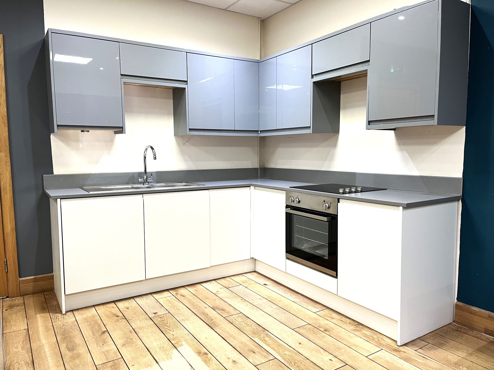 Ex-Display & Used Designer Kitchens For Sale | The Used Kitchen Company