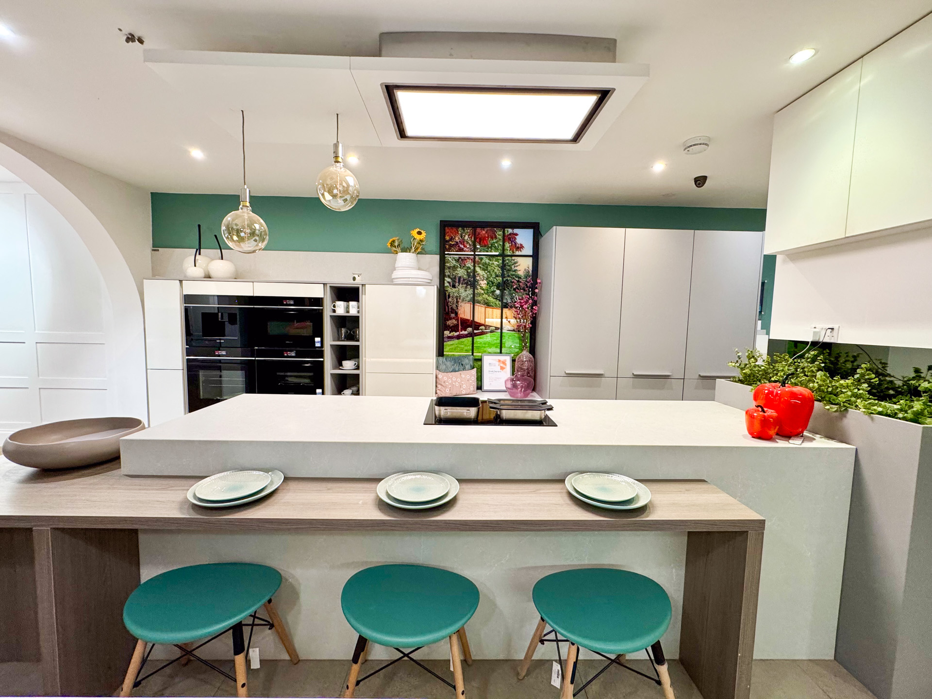 Ex-Display & Used Designer Kitchens For Sale | The Used Kitchen Company