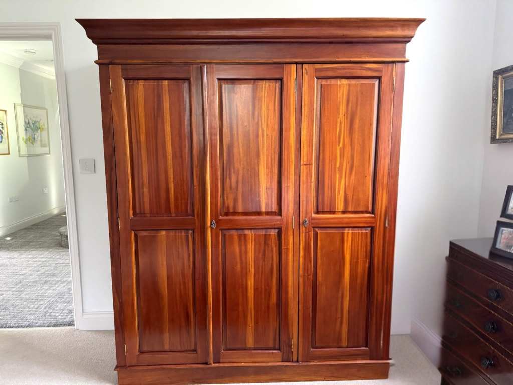 Second Hand Furniture - Wardrobes, Bedrooms & Bathrooms