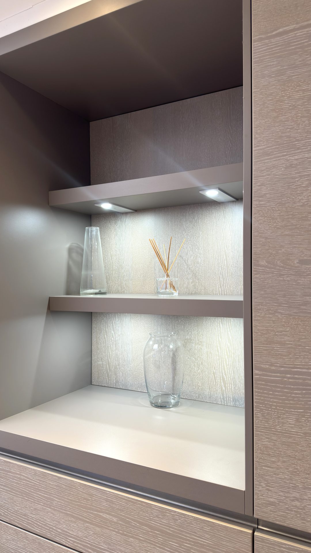 Ex Display Hacker Dresser/Office Furniture - The Used Kitchen Company