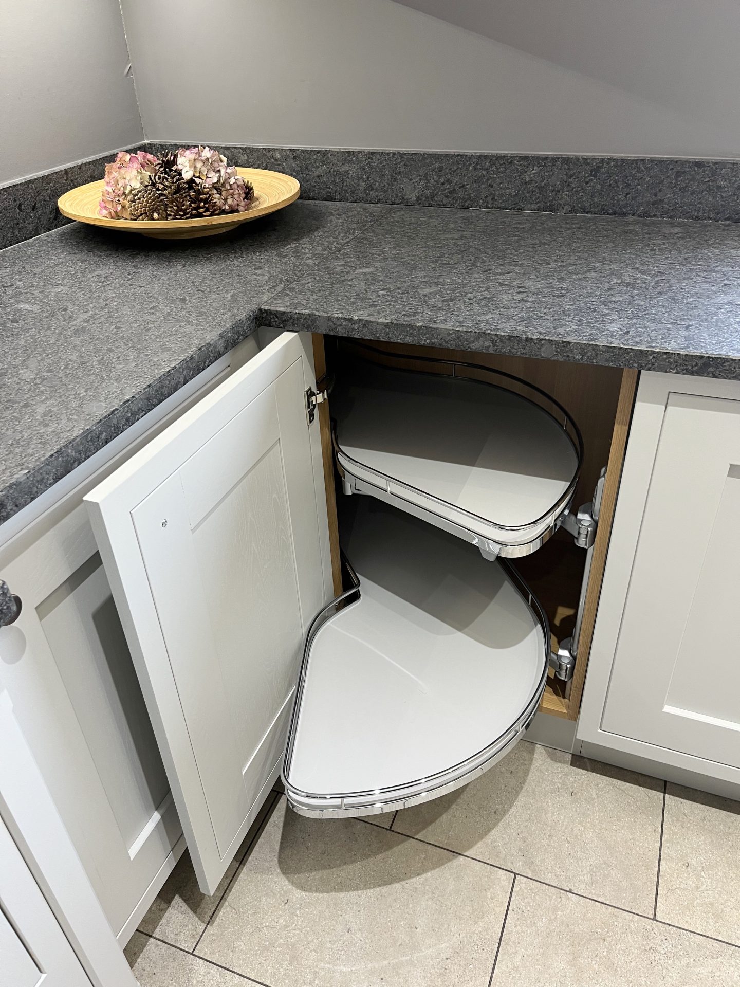 Ex Display Daval Kitchen With Island | The Used Kitchen Company