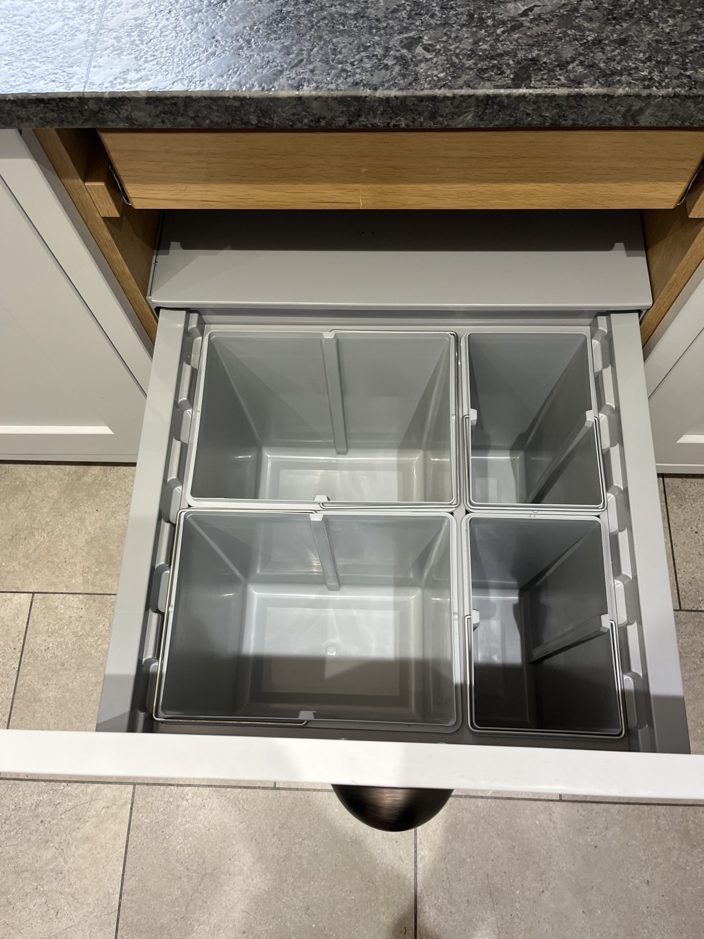 Ex Display Daval Kitchen With Island | The Used Kitchen Company