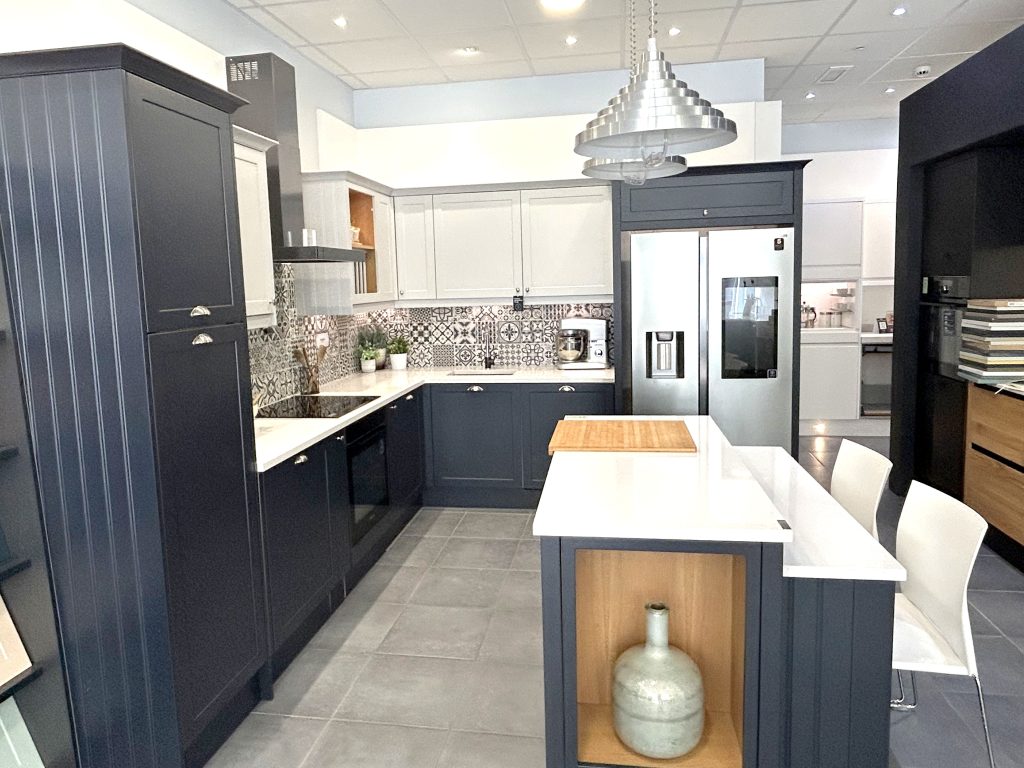 Magnet used and ex display Kitchens | The Used Kitchen Company