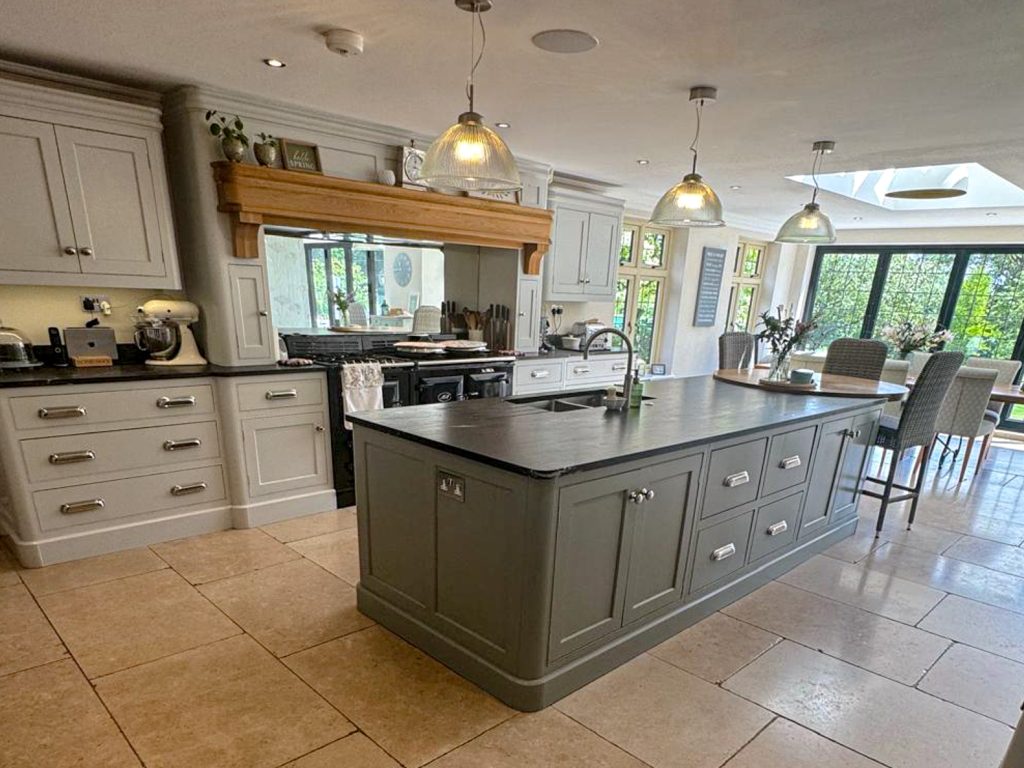 Ex-Display & Used Designer Kitchens For Sale | The Used Kitchen Company