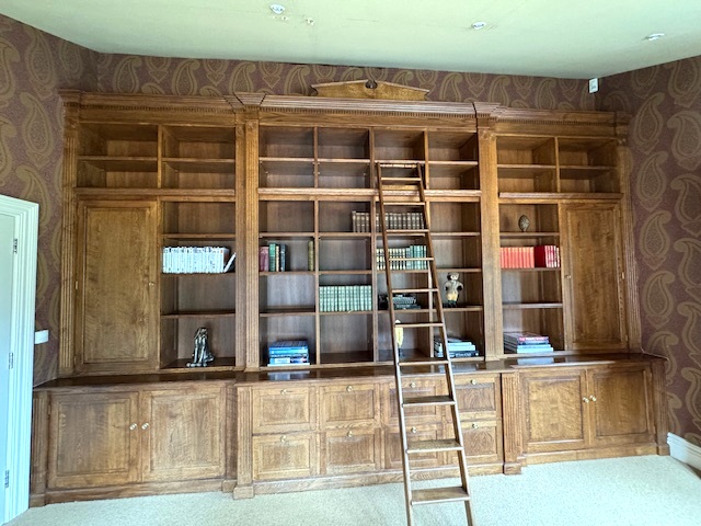 Bespoke Oak Bookcase/Library - Used - The Used Kitchen Company