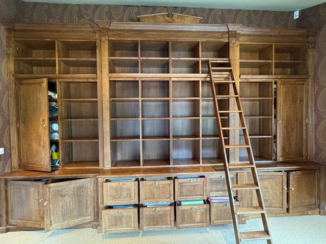 Bespoke Oak Bookcase/Library - Used - The Used Kitchen Company