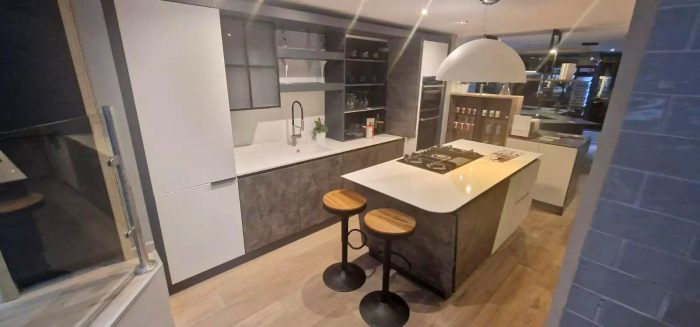 Ex-Display High End German Kitchen With Island and Silestone Worktop ...
