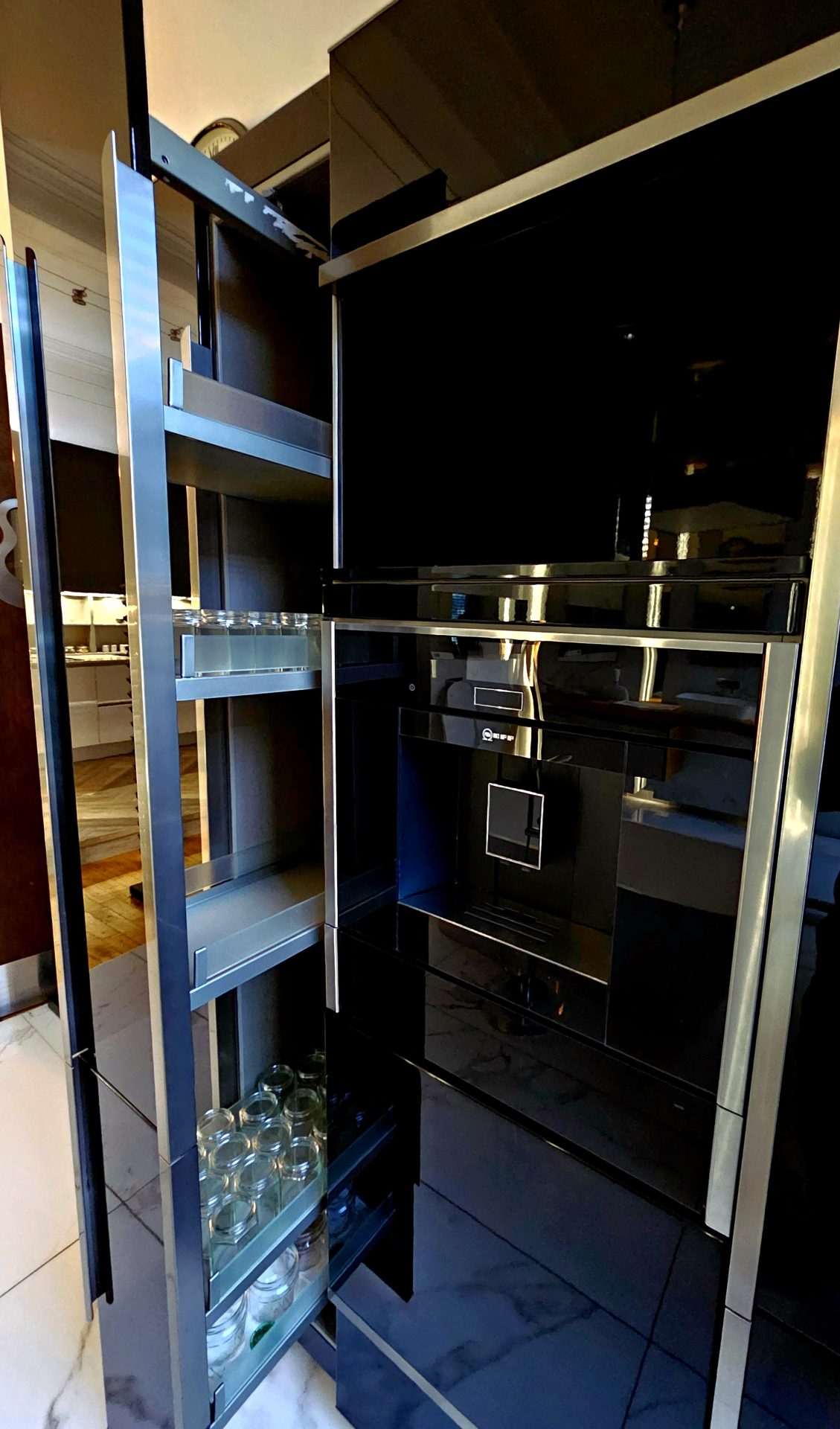 Ex Display Hacker Emotion Pod - The Used Kitchen Company