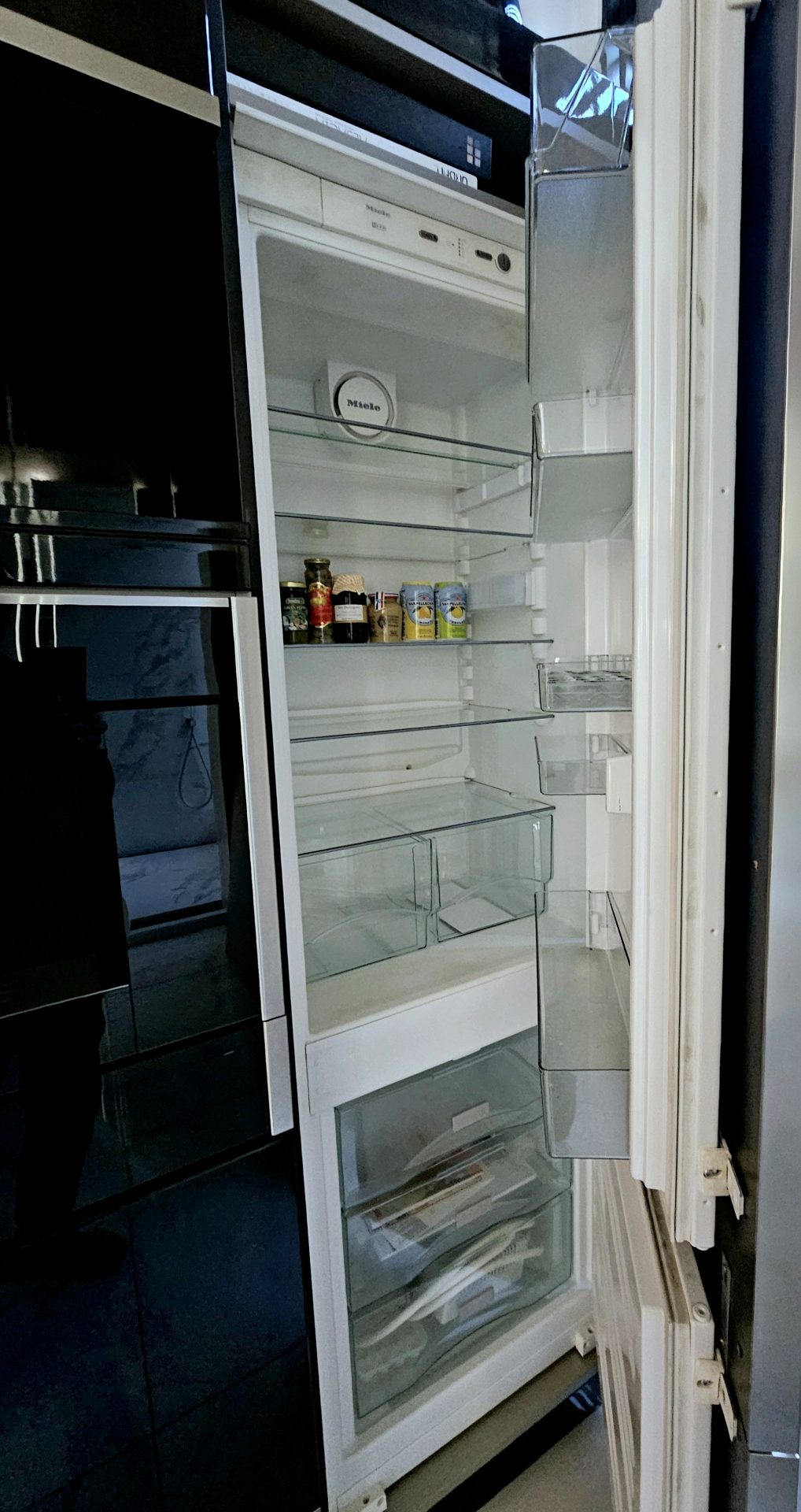Ex Display Hacker Emotion Pod - The Used Kitchen Company