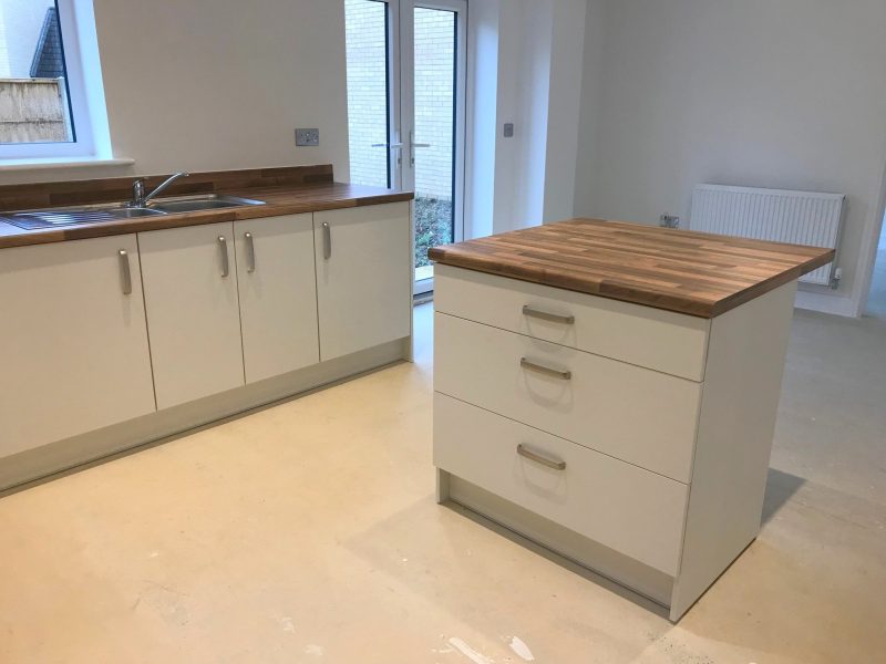 Brand New but Installed Symphony Kitchen ] The Used Kitchen Company