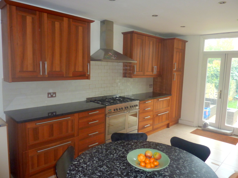 Approx 7yr Old Magnet Kitchen, Granite Worktops and Appliances
