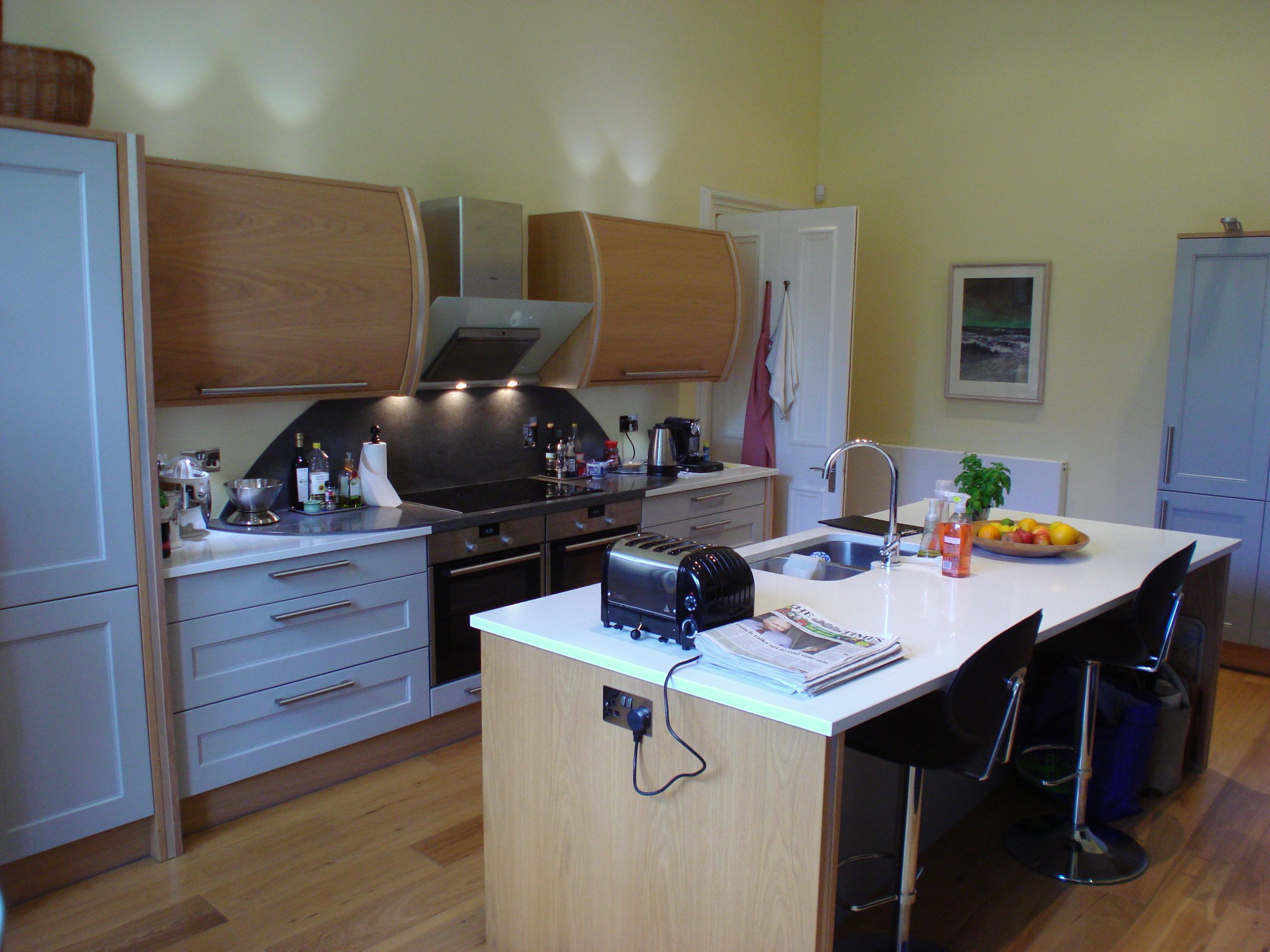 Approx 1yr Old Callerton Kitchen, Worktops and Appliances
