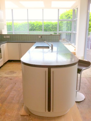 Approx 4yr Old PWS Kitchen, Worktops and Appliances