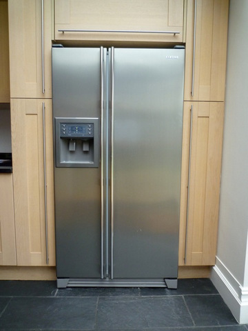 Approx 7yr old PWS Kitchen, Granite Worktops and Appliances