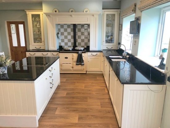 Sheraton Kitchen With Island | The Used Kitchen Company