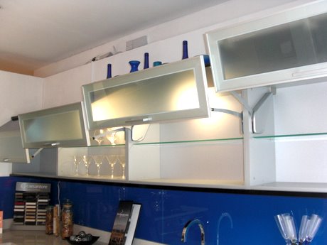 Ex-display Wellmann Kitchen with Quartz Worktops and Appliances