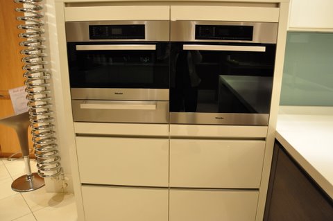 Ex-display High Gloss and Tobacco Oak Kitchen, Silestone Worktops and ...