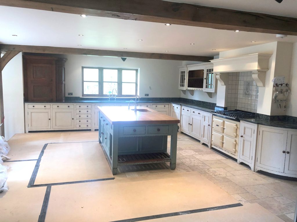 Large Chalon Kitchen, With Island, Worktops and Appliances - Used