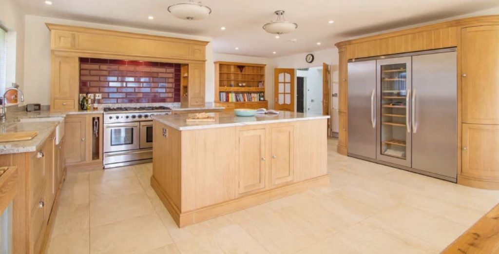 Large Neptune Kitchen with Island | The Used Kitchen Company