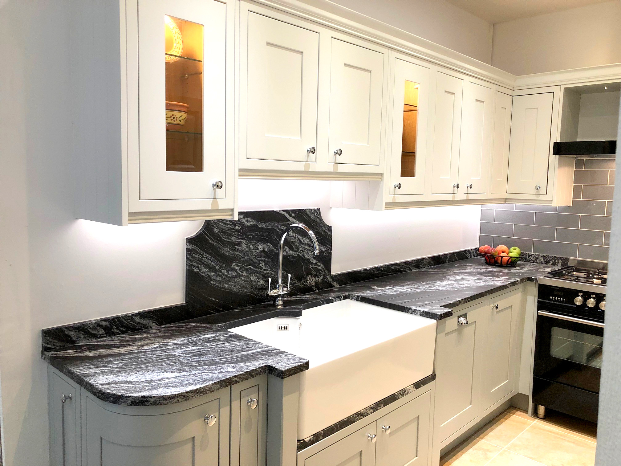 Ex Display Daval Braham Kitchen with Worktops - The Used Kitchen Company