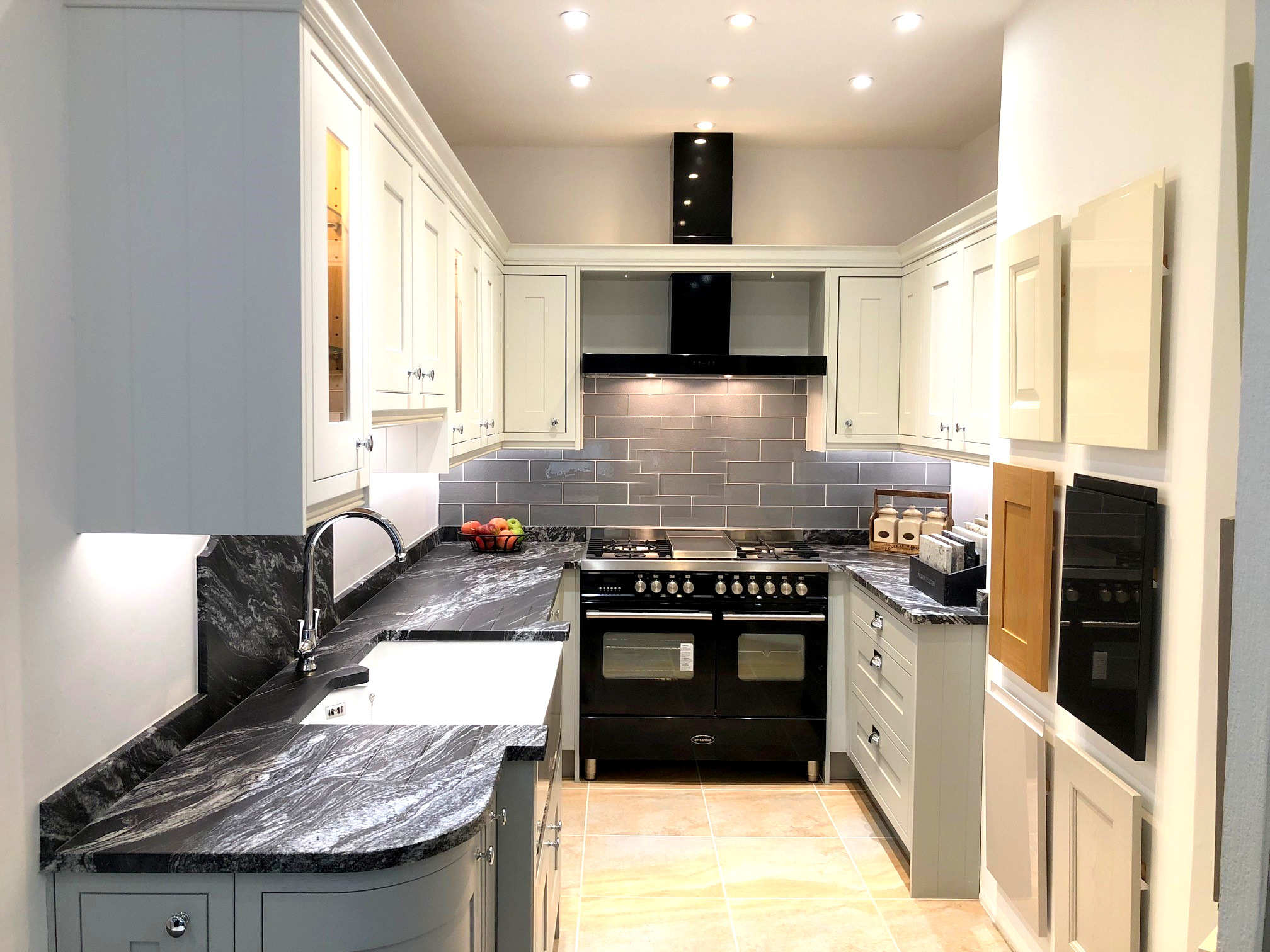 Ex Display Daval Braham Kitchen with Worktops - The Used Kitchen Company