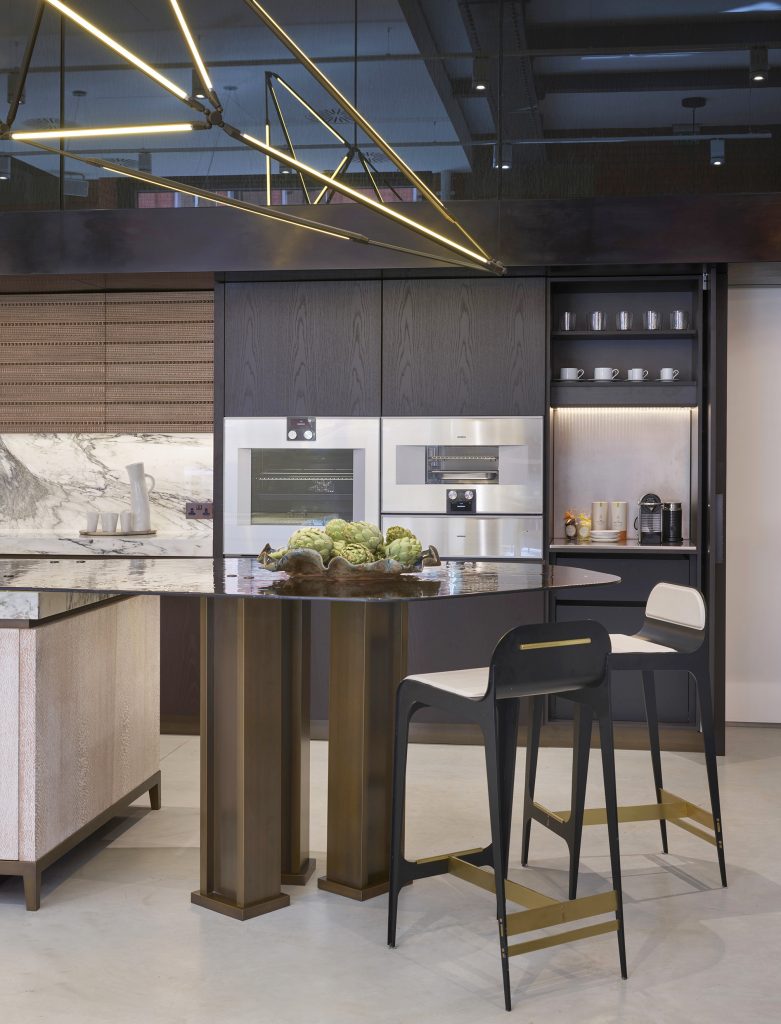 Large Ex Display Kitchen With Worktops | The Used Kitchen Company