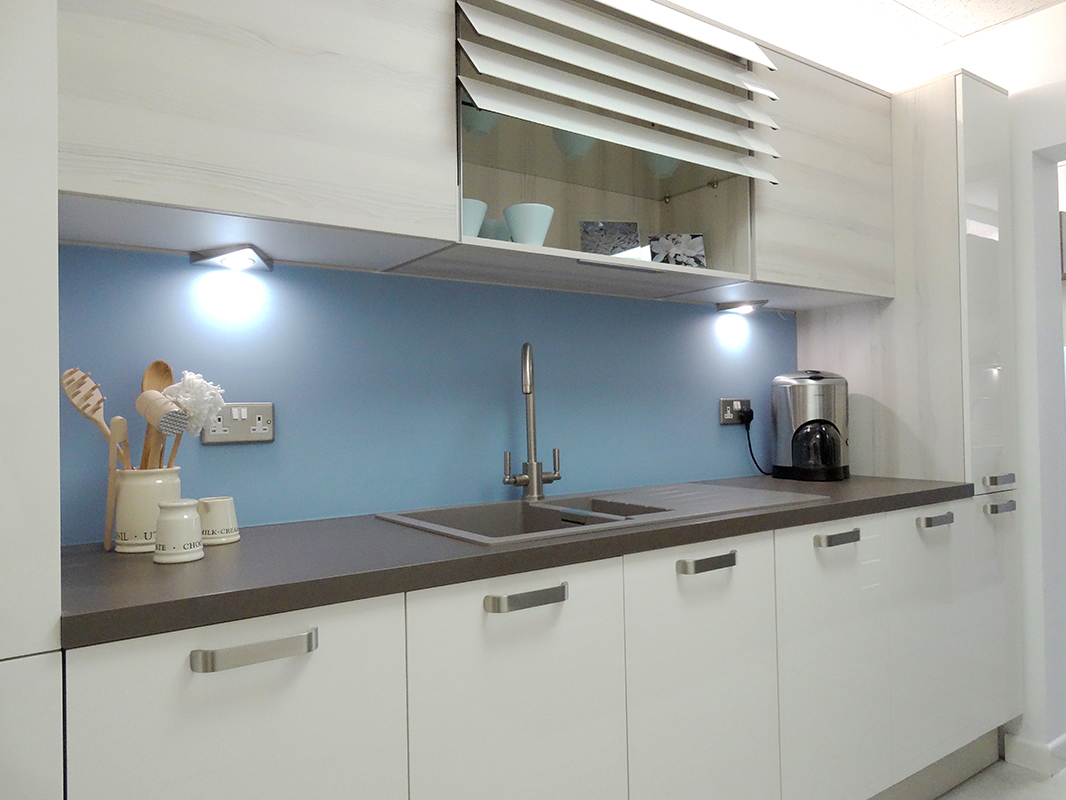 Ex Display Pronorm Kitchen - White Gloss Classic Line